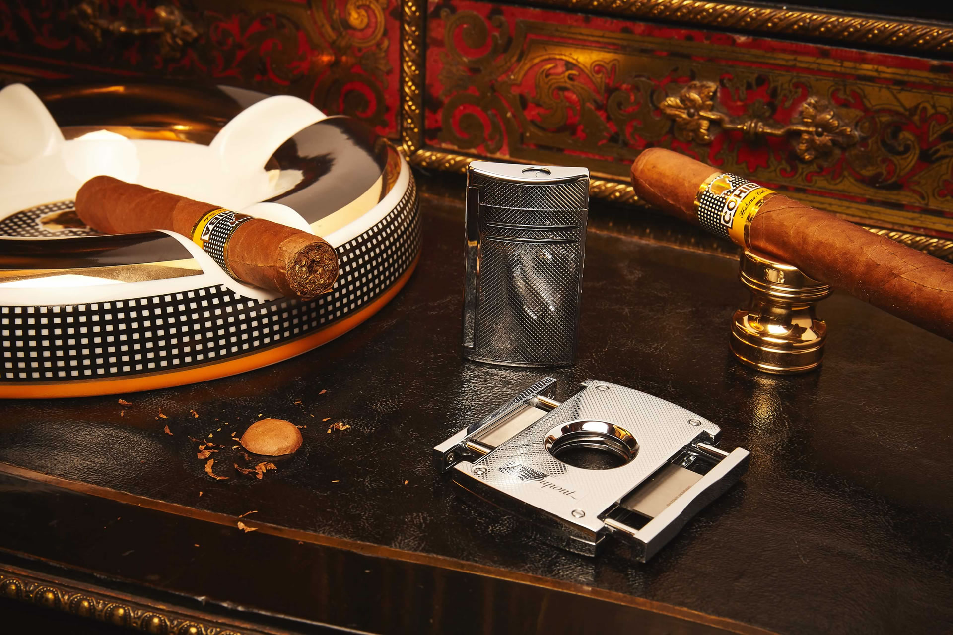 The Cigar Accessories Every Smoker Needs | Puro Prestige